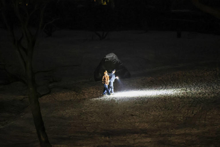 Politi rykkede stort ud for at lede efter ung mand