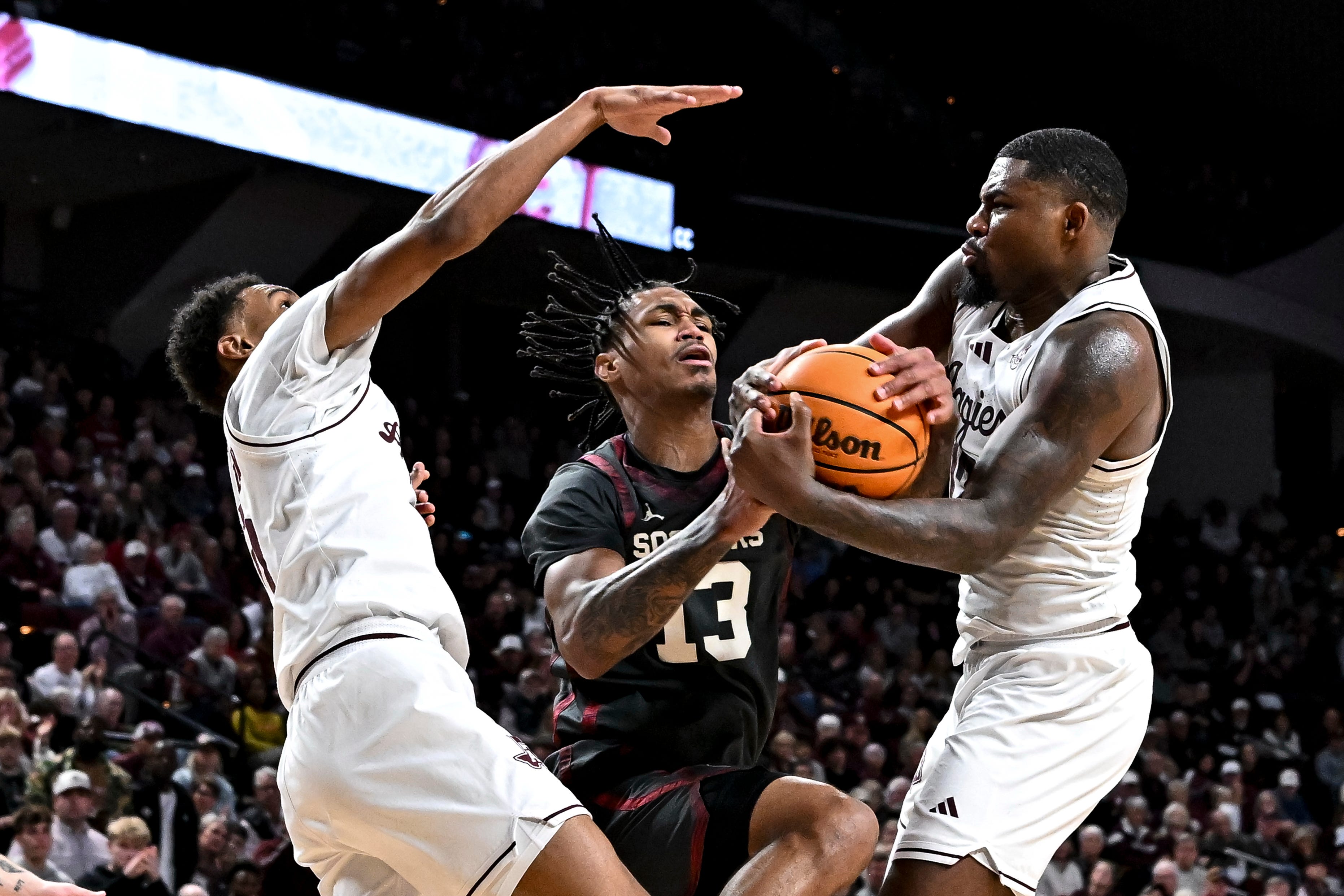 OU basketball falls short as Texas A&M pushes win streak to six games