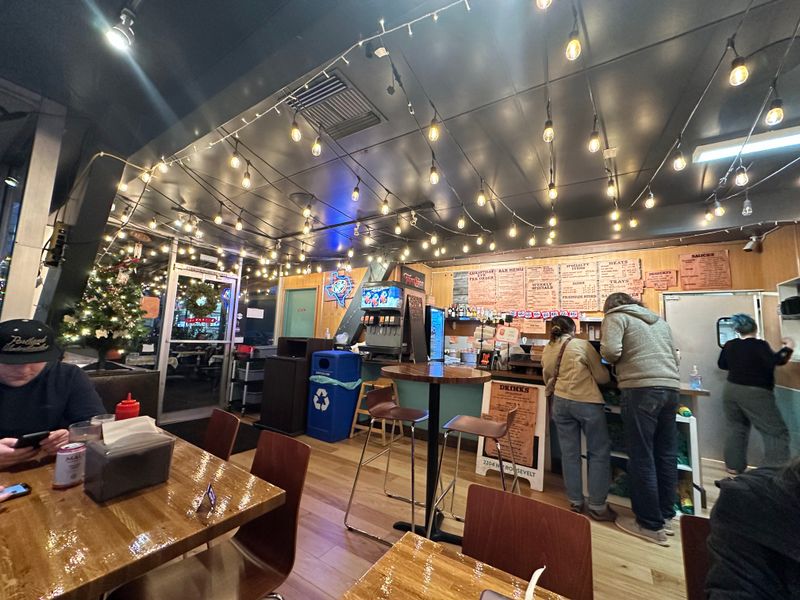 10 Oregon BBQ places often included on road trips