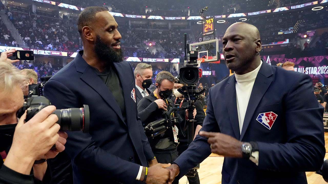Legendary Olympian Michael Phelps sides with Michael Jordan in renewed ...