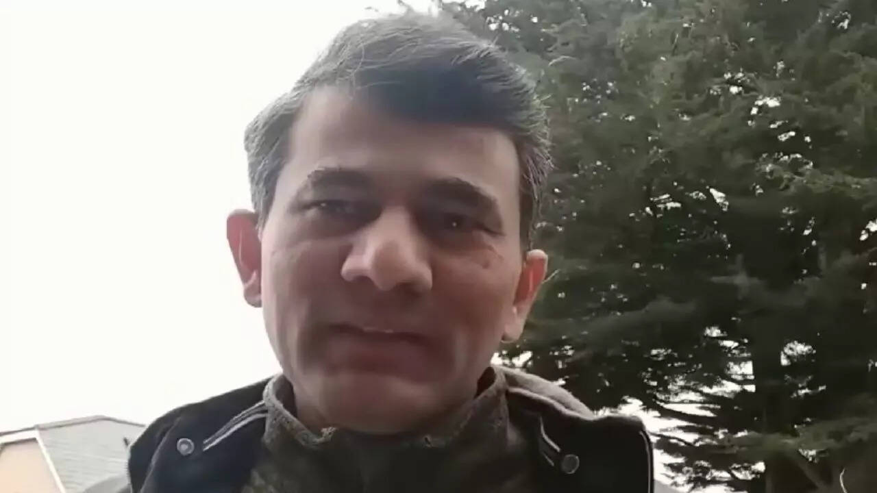 London-based doctor, YouTuber Sangram Patil detained at Mumbai airport ...