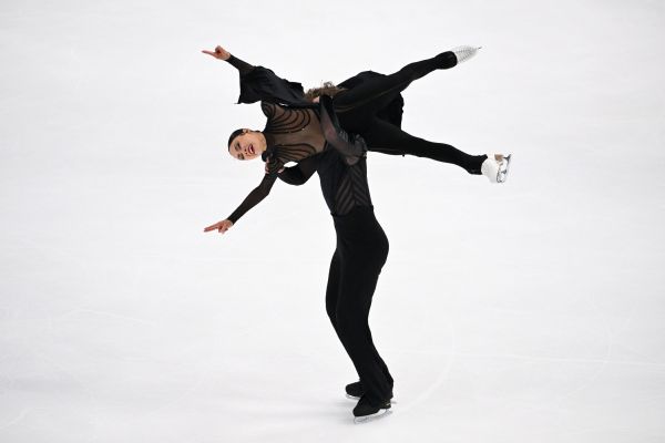 Chock, Bates win seventh US figure skating ice dance title