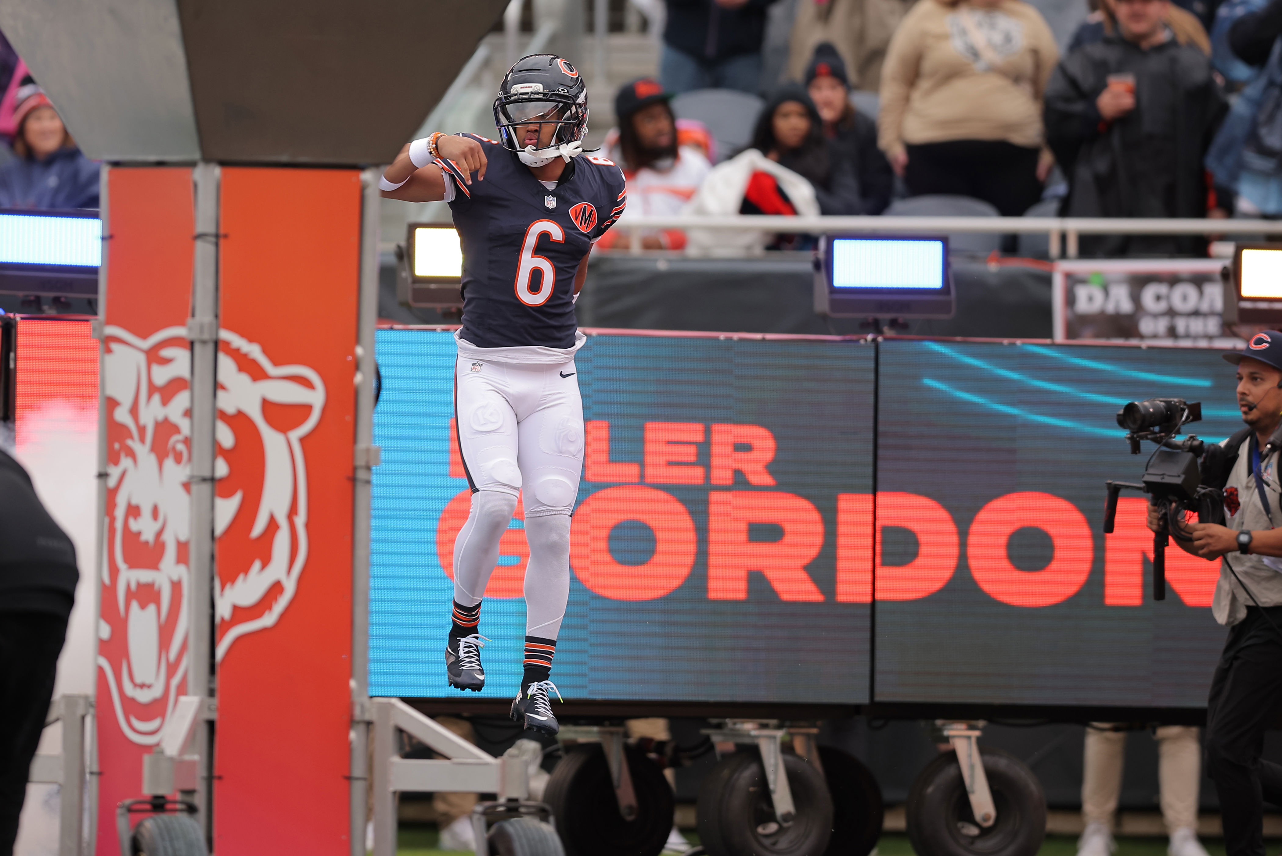 Bears vs Packers inactives: Rome Odunze and Kyler Gordon return