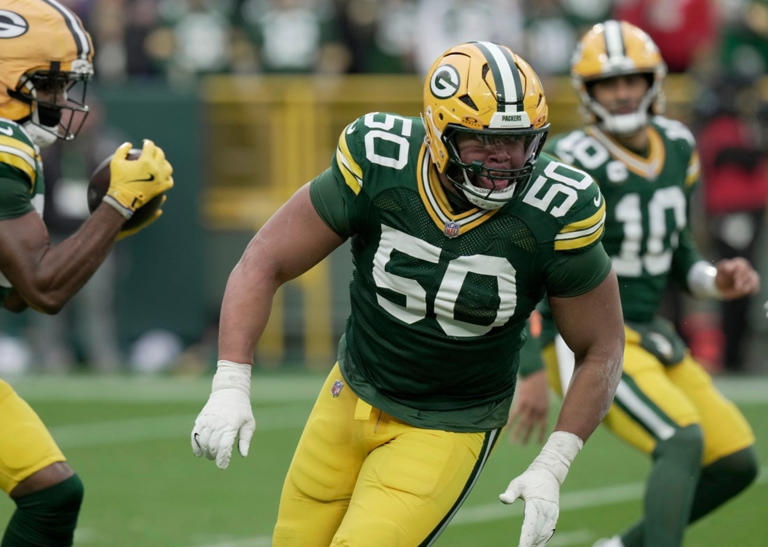 Zach Tom out for Packers; Kyler Gordon in for Bears
