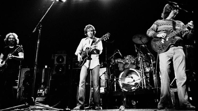 Bob Weir, Grateful Dead guitarist, dies at 78