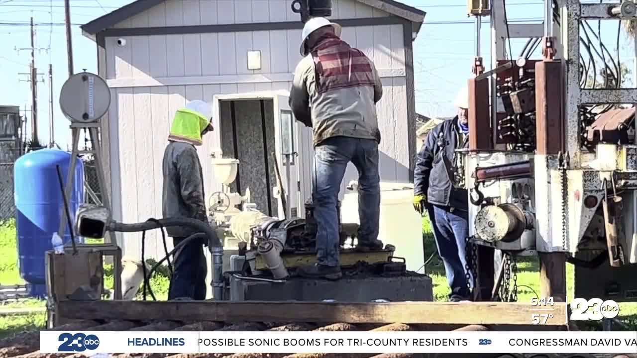 Weedpatch residents have been without water for a week, forcing ...