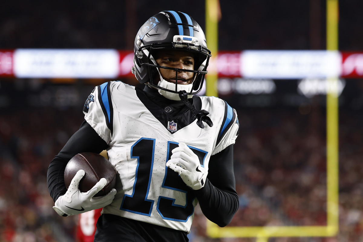 Fans feel awful for WR Jimmy Horn Jr. after playoff eliminating drop