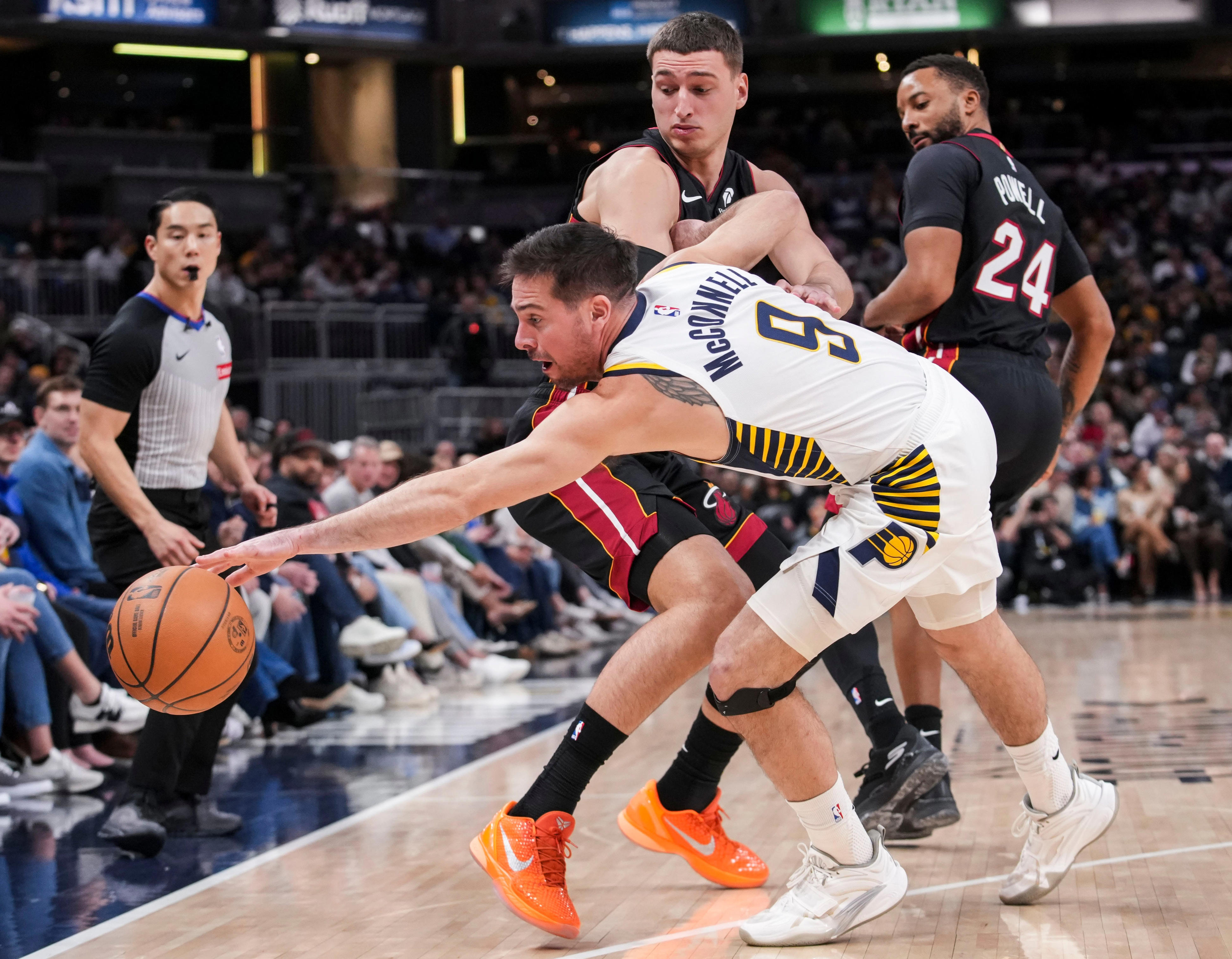 Andrew Nembhard, small lineup lead Pacers to second straight win