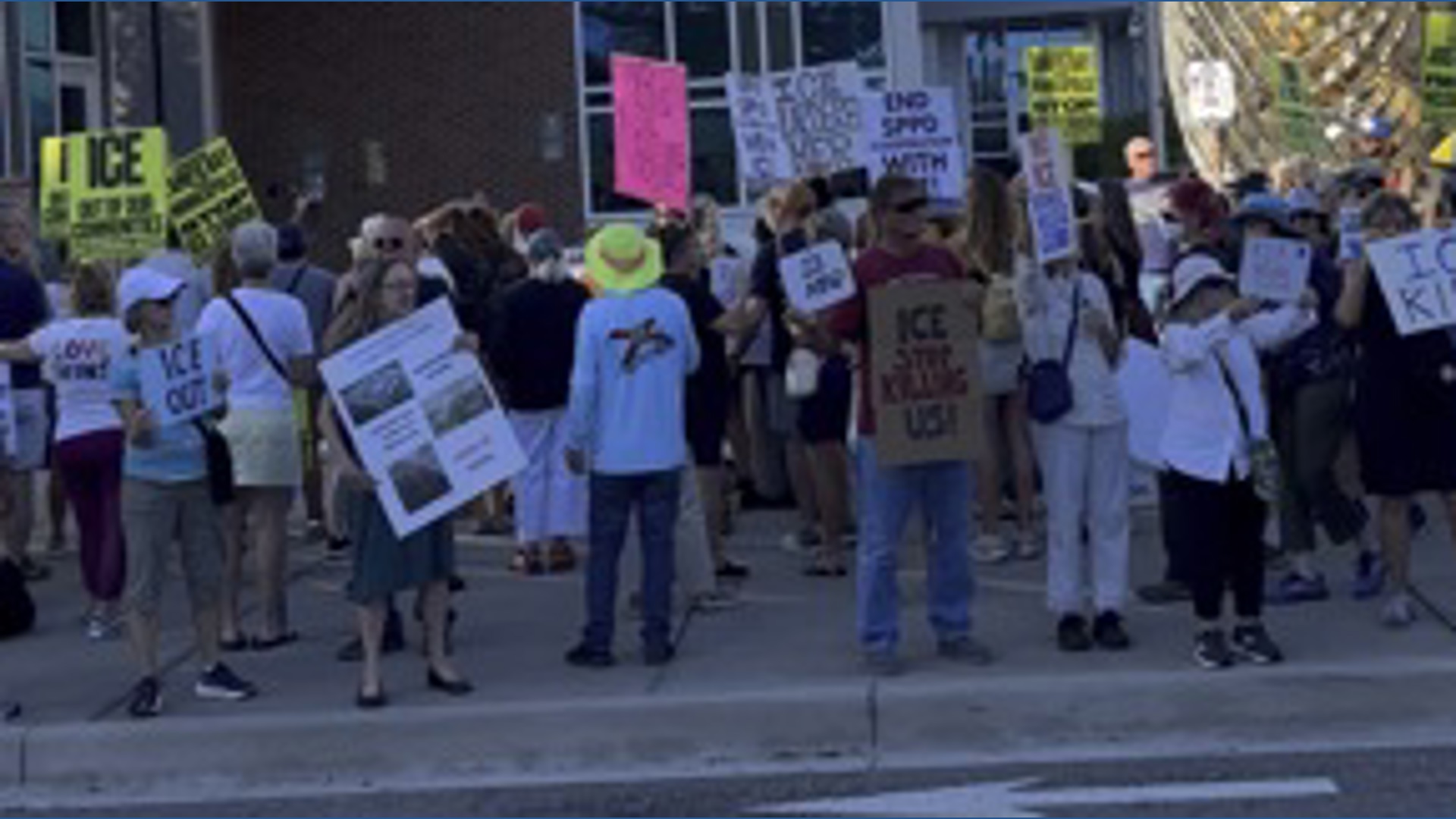 ICE protests across the country come to St. Petersburg