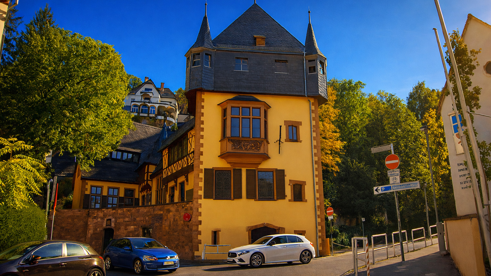 Everyday life along a historic street in Germany