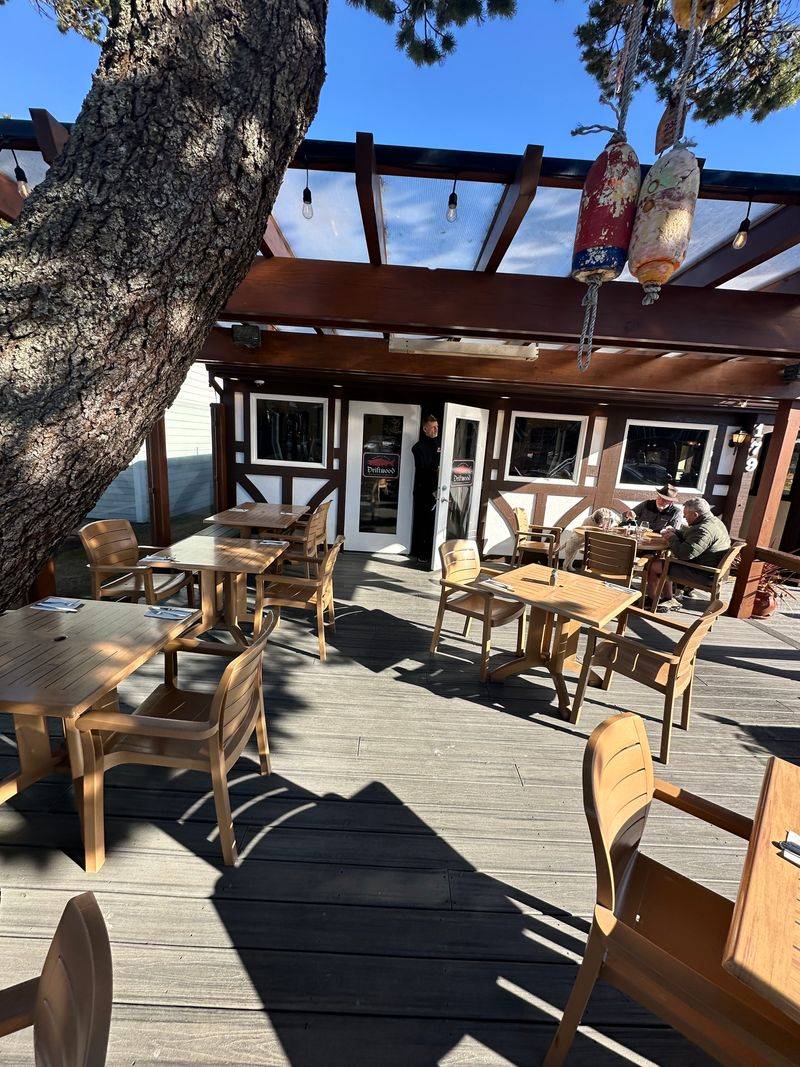 10 charming small-town cafes across Oregon