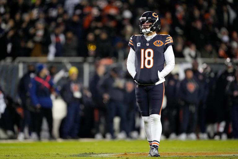 Bears QB Caleb Williams made history again in comeback vs. Packers
