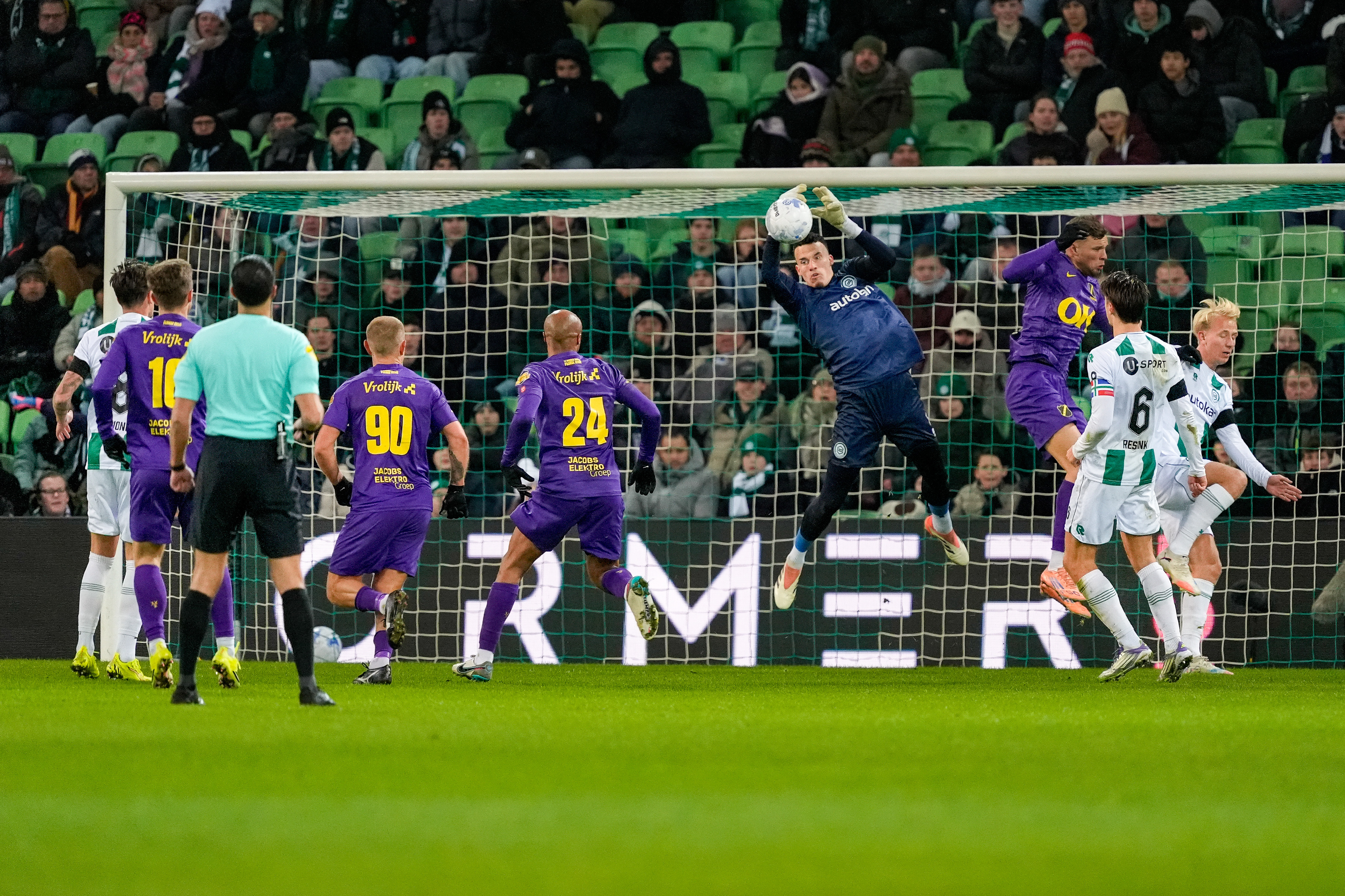 Vaessen voert geslaagde FIFA-truc uit tegen Kemper