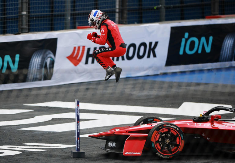 Formula E Mexico win the "dream start" for Citroen, says Nick Cassidy