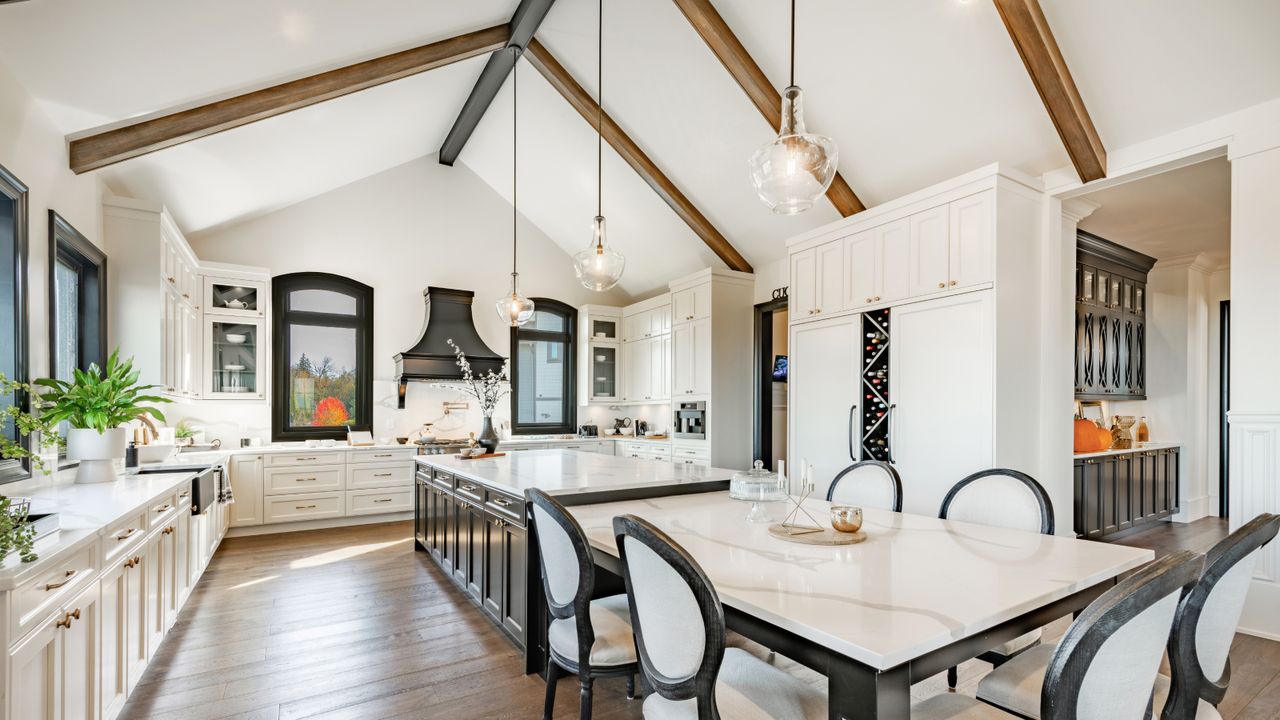 The one problem no-one warns you about with vaulted kitchen ceilings