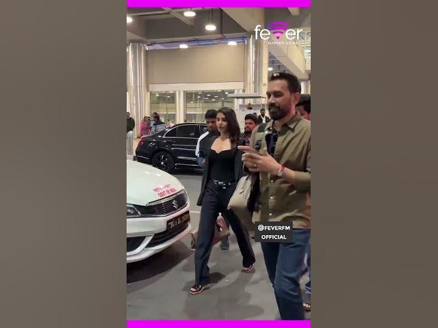 Samantha Ruth Prabhu with her husband Raj spotted at the airport