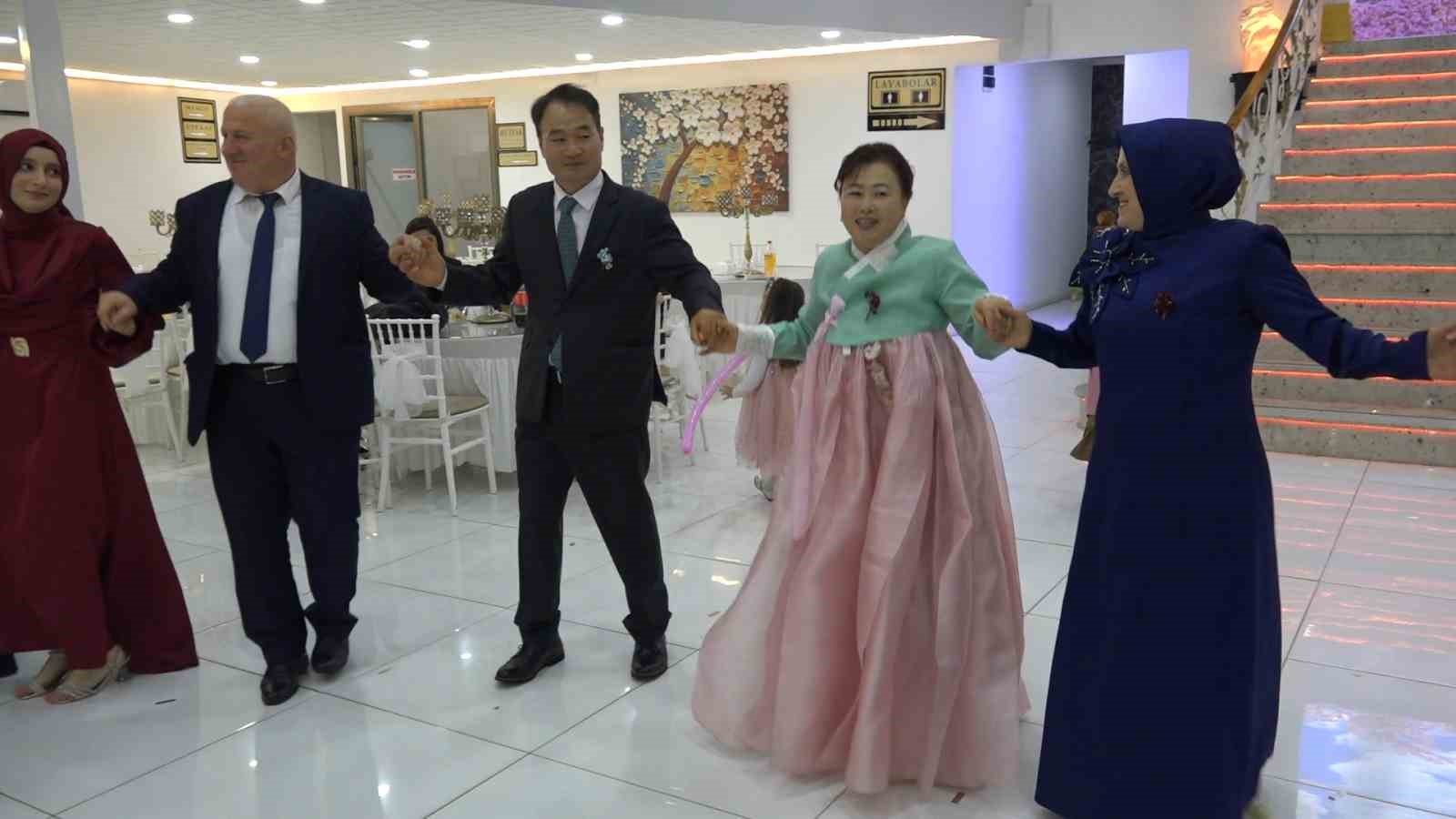 Güney Kore’den iş için geldiği Türkiye’ye damat oldu