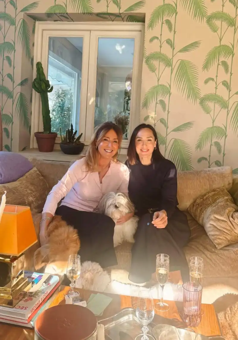 El significativo gesto de Tamara Falcó con la madre de Íñigo Onieva ...