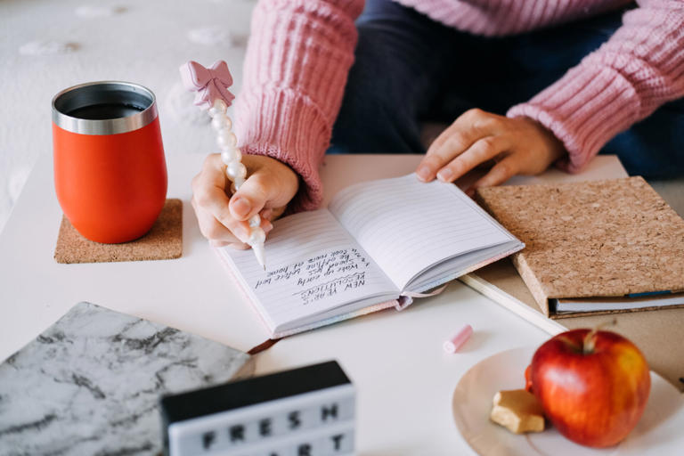 Why you should set just 2 or 3 goals this year (not 10) to avoid overwhelm