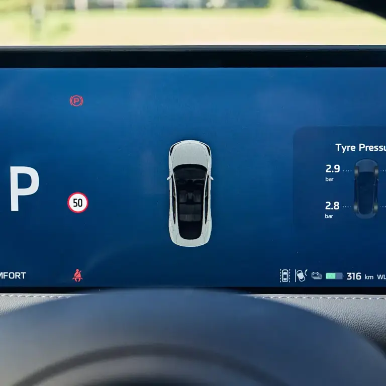 2026 MG IM5 performance review