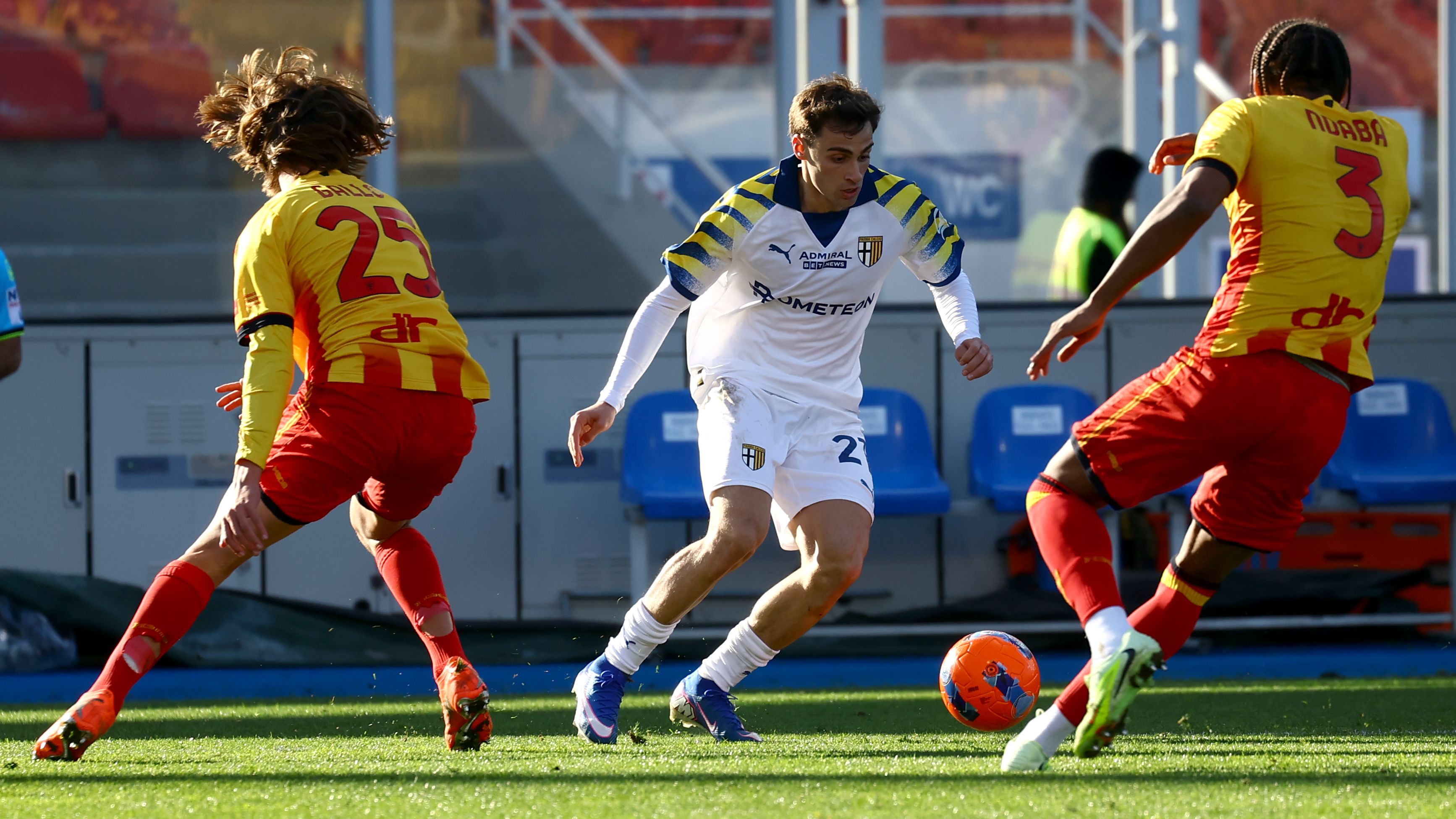 Lecce-Parma, le pagelle di CM: Pellegrino e Banda, goal e rosso decisivi