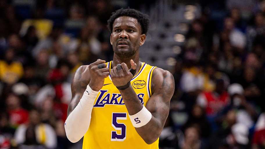 The Lakers' Deandre Ayton situation has gone from baffling to infuriating