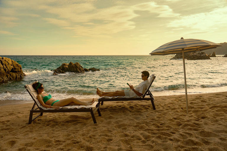 All the changes People We Meet on Vacation made from the book to the movie