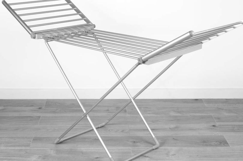 I tried a heated clothes airer for the first time, here's what I wish I ...