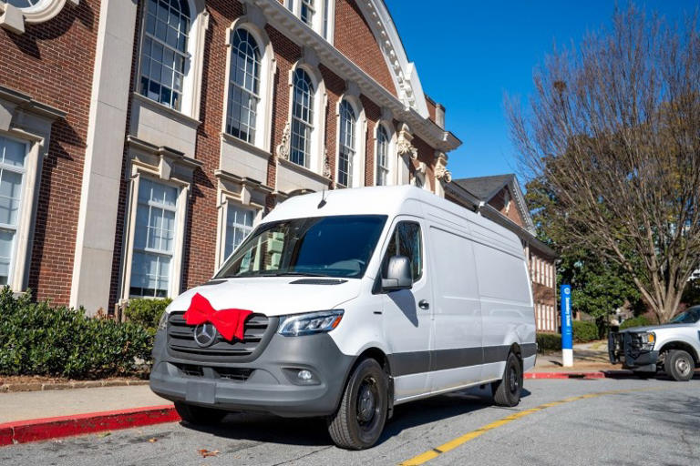 Atlanta International School receives electric van from Mercedes-Benz USA