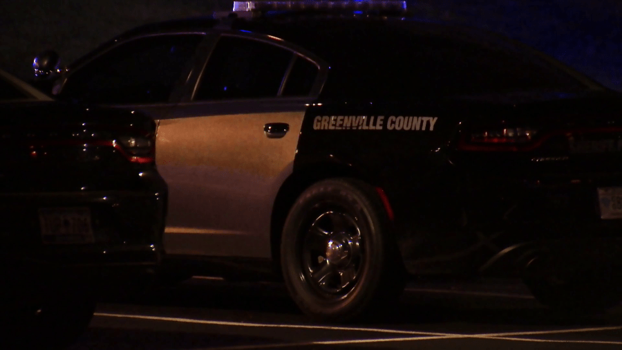Greenville police officer shot, suspect dead