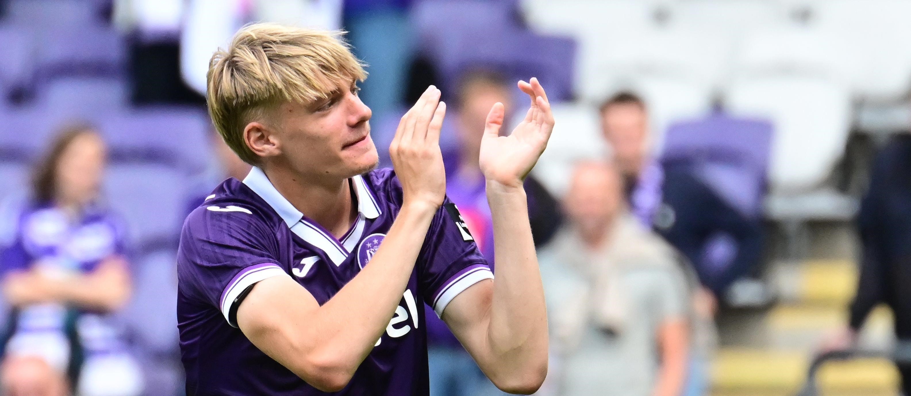 De Cat over complimenten van HVH: "Lief, maar ik word liever niet ...