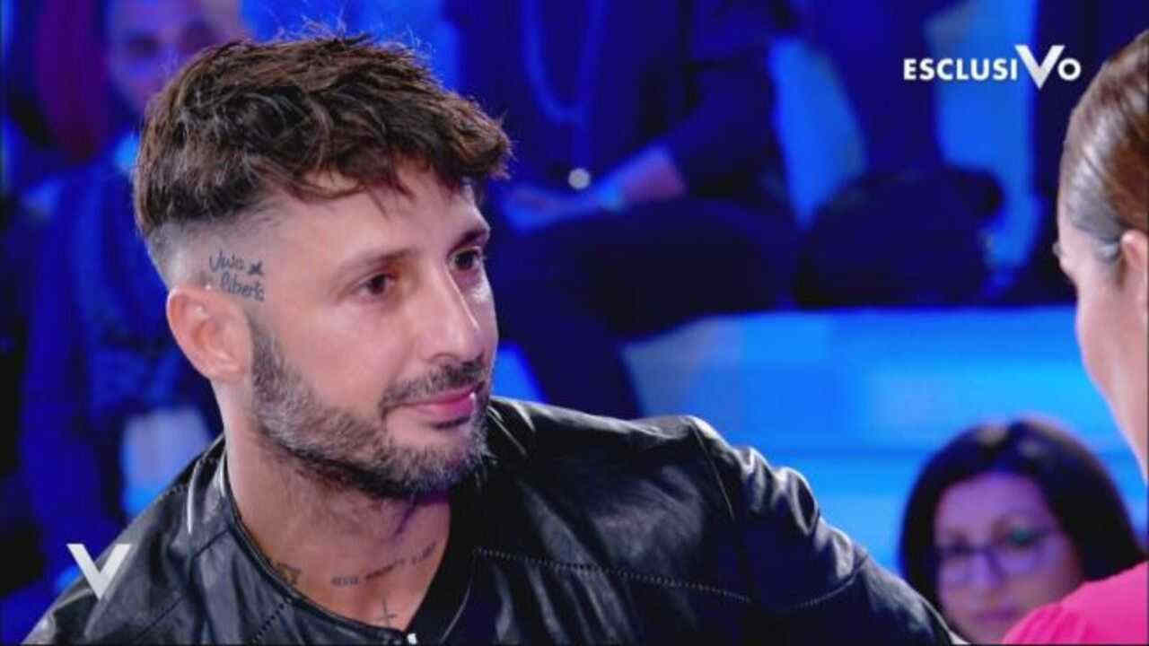 Mi vergognavo di lei dopo Belen: le parole choc di Corona su Silvia ...