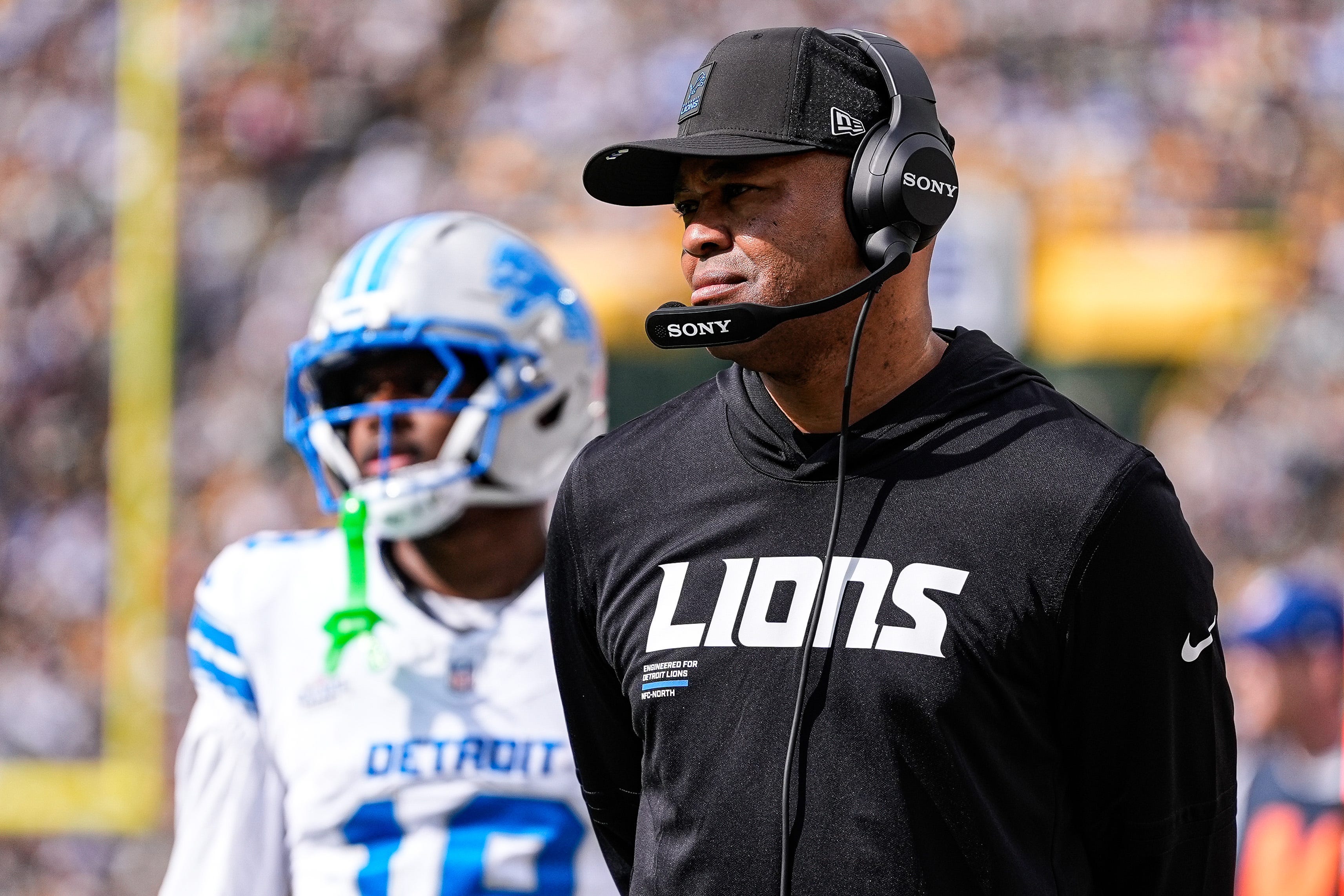 Detroit Lions' David Shaw interviews with Buccaneers for OC opening
