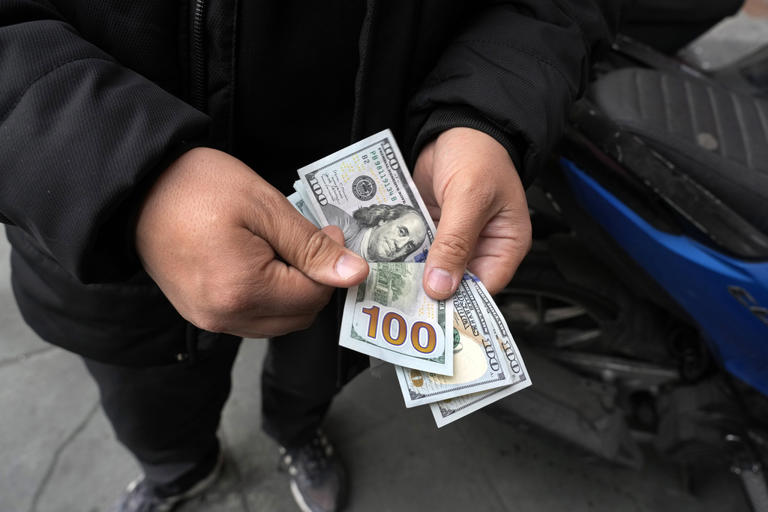 First round of January Social Security payments goes out in three days