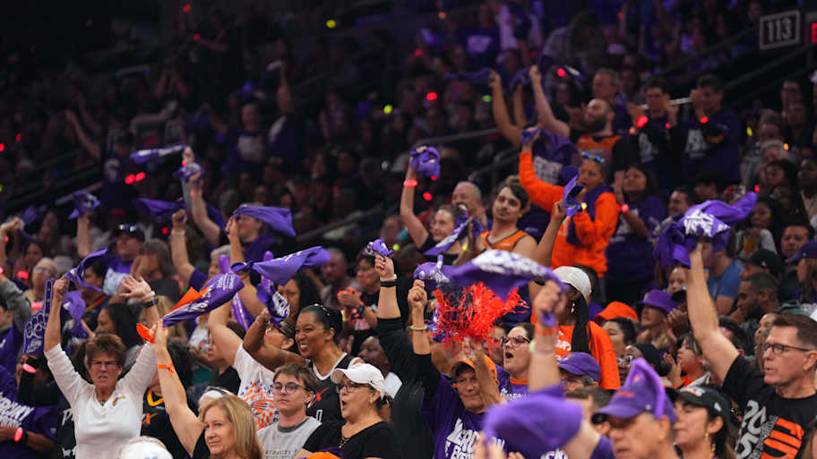 Why Phoenix missed the playoffs in 2001