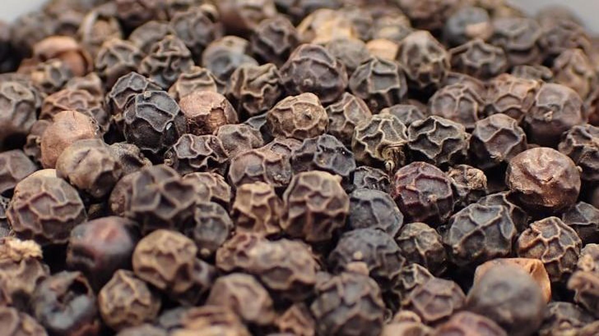 8 spices scientists say boost immunity - health experts report