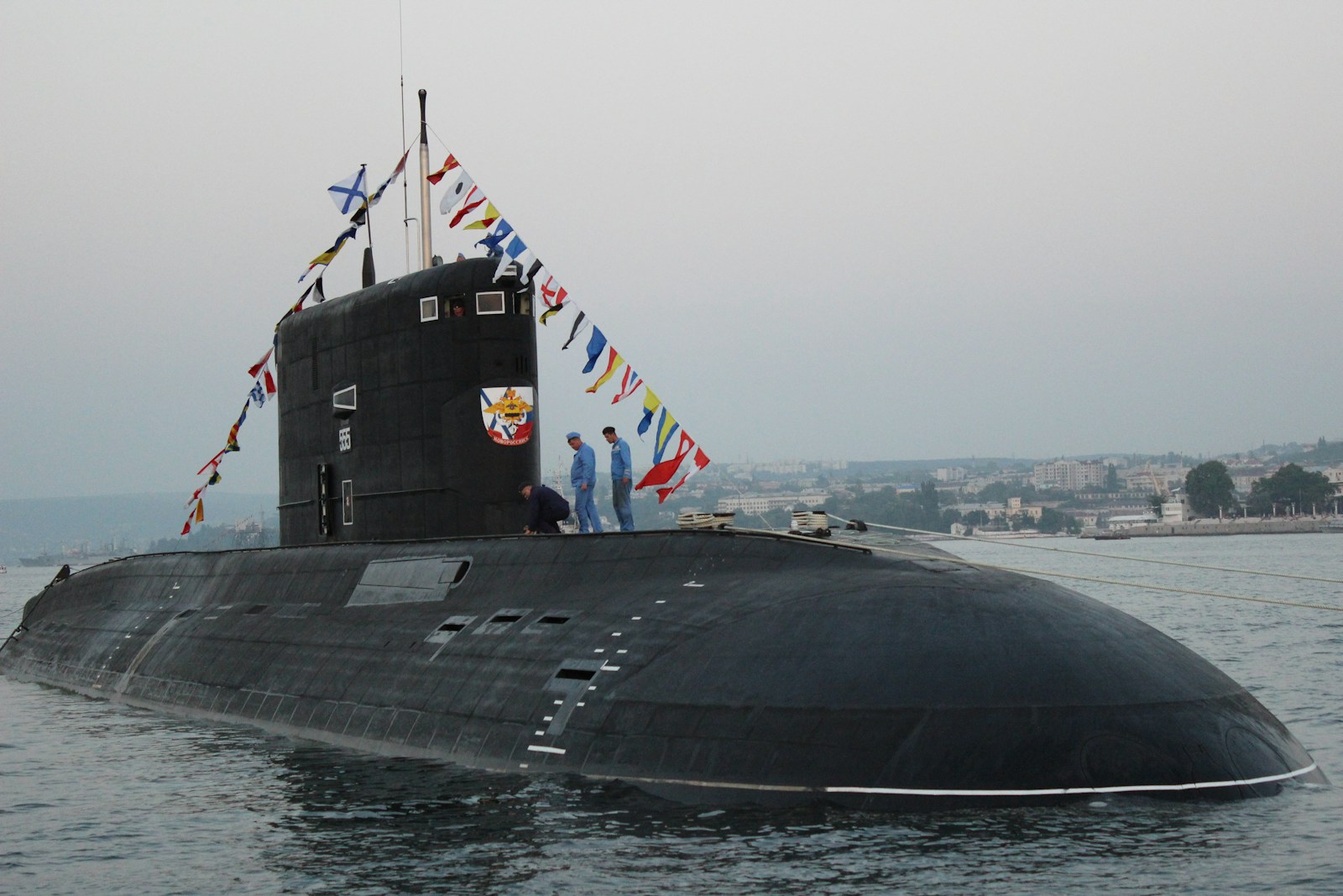 6 submarines designed to carry the world’s deadliest weapons