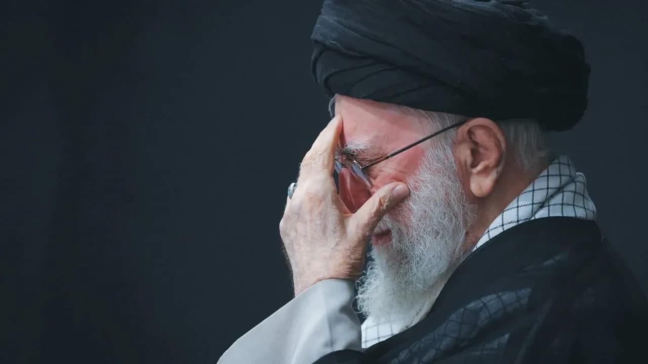 La IRGC se encuentra en "alerta máxima" a petición de Khamenei en medio ...