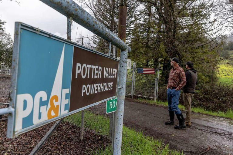 PG&E plans to remove century-old California dams. But there's a new ...