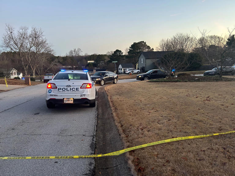 Police investigate homicide in Gwinnett County neighborhood