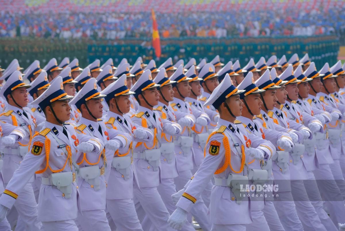 Hướng dẫn xếp lương khi tuyển dụng công chức từ quân đội, công an