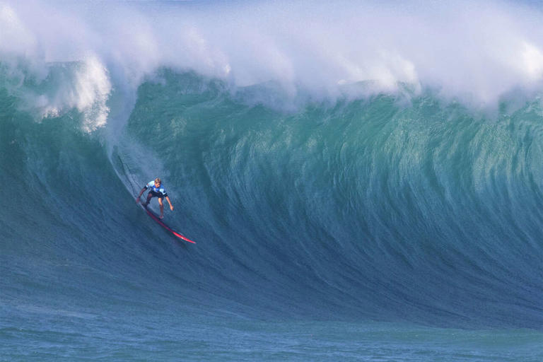 Hawaii awaits a rare event that attracts over 50,000 people