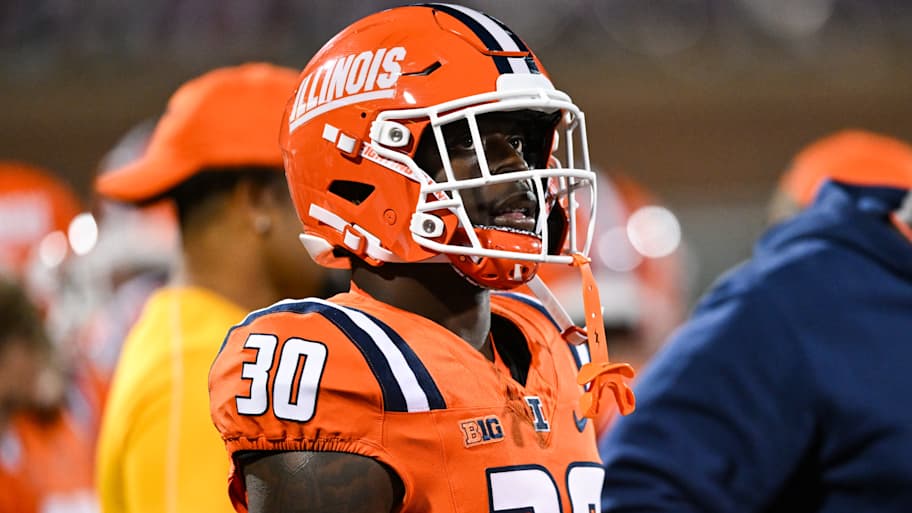 Transfer portal departure sends cryptic message to Illinois football fans
