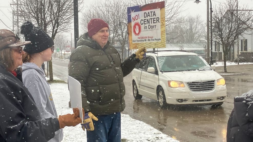 Microsoft data center proposal sparks protest in Dorr Township