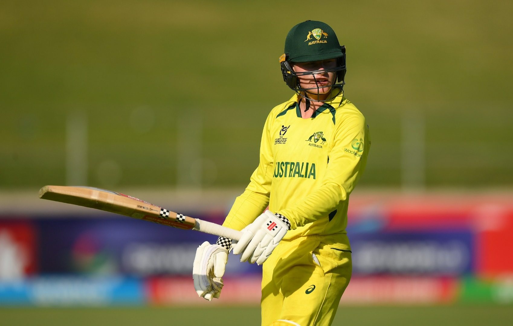 Brother of Australia U19 captain tons up while father makes a duck for ...