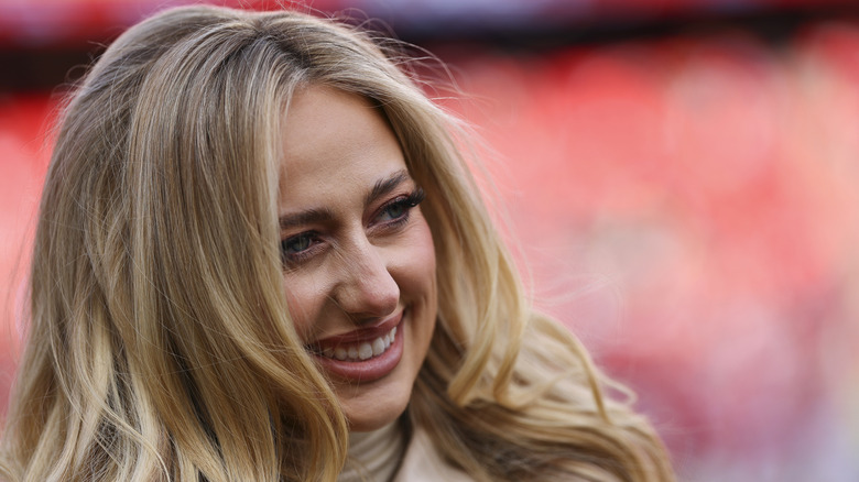 Unfiltered pics of Brittany Mahomes prove her makeup shouldn't be ...