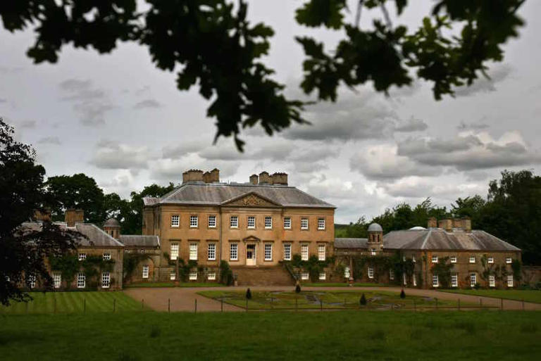 Dumfries House, la mansión escocesa de Carlos III donde casarse como un ...