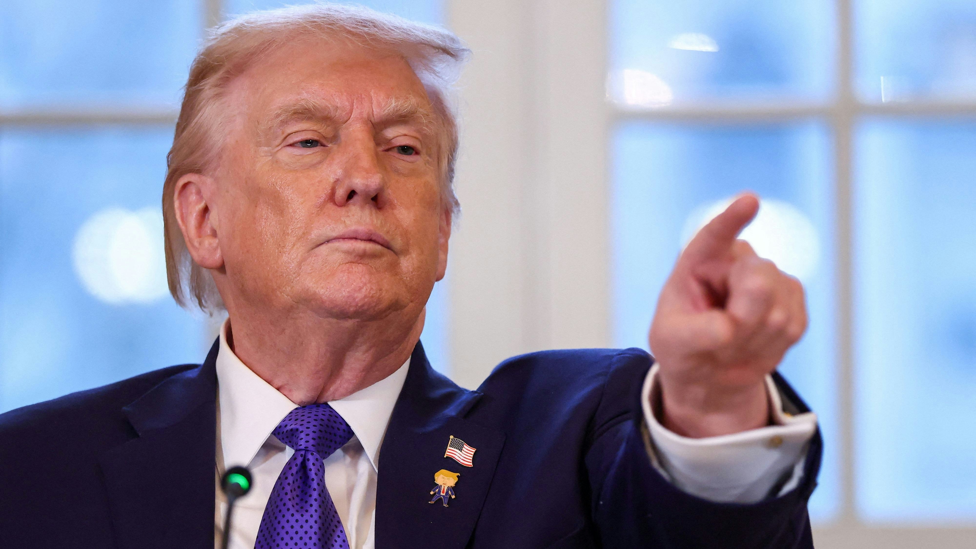 Trump droht Iran wegen Hinrichtungen von Demonstranten