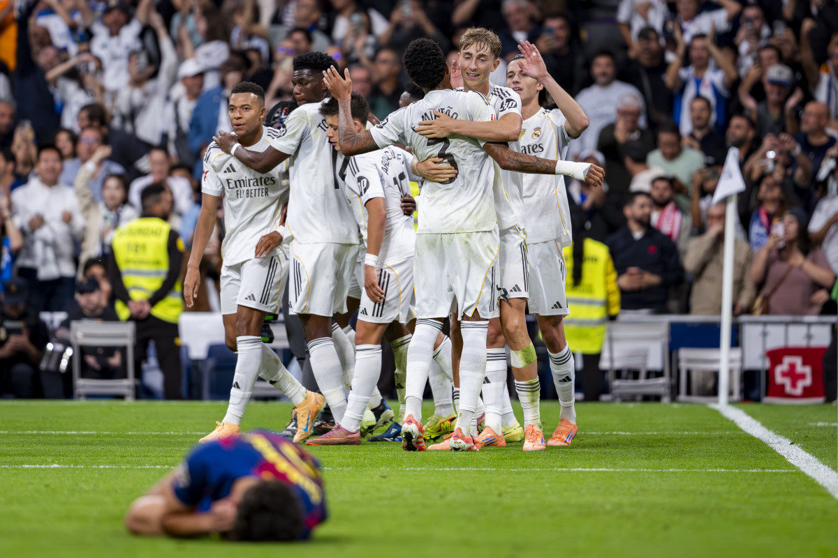 Barcelona vs Real Madrid lineups, injuries, head-to-head stats, live ...