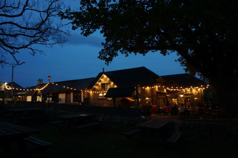 The cosy country inn 45 mins from Glasgow loved by Billy Connolly with ...